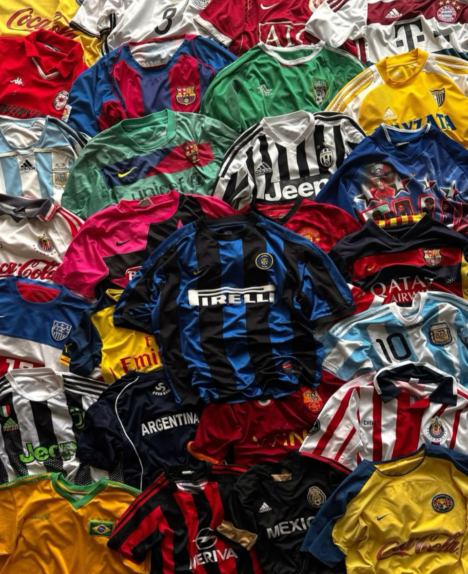 Shop Retro Football Kits | Classic Vintage Soccer Shirts – AuthenticWorldd